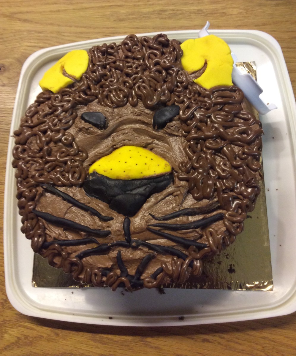 Buttercream Lion | Cakes 4 T